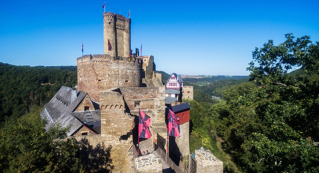 Kurzurlaub auf Burg Ehrenburg (Rheinland-Pfalz) - Lumao